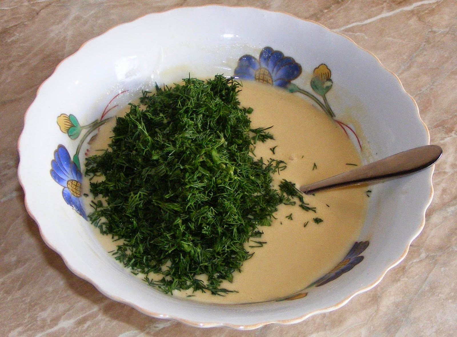 Peste pane cu marar | Preparatedevis.ro