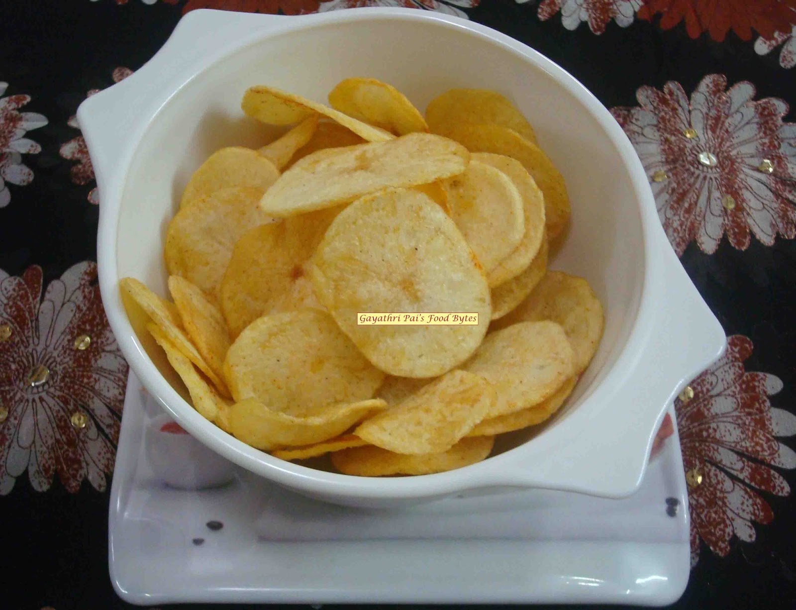 Gayathri Pai's Food Bytes: Potato Wafers.