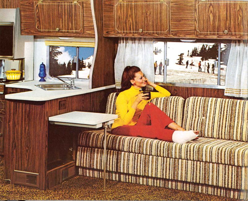 35 Cool Photos Show Interior of 1970s RVs and Motorhomes ~ Vintage Everyday