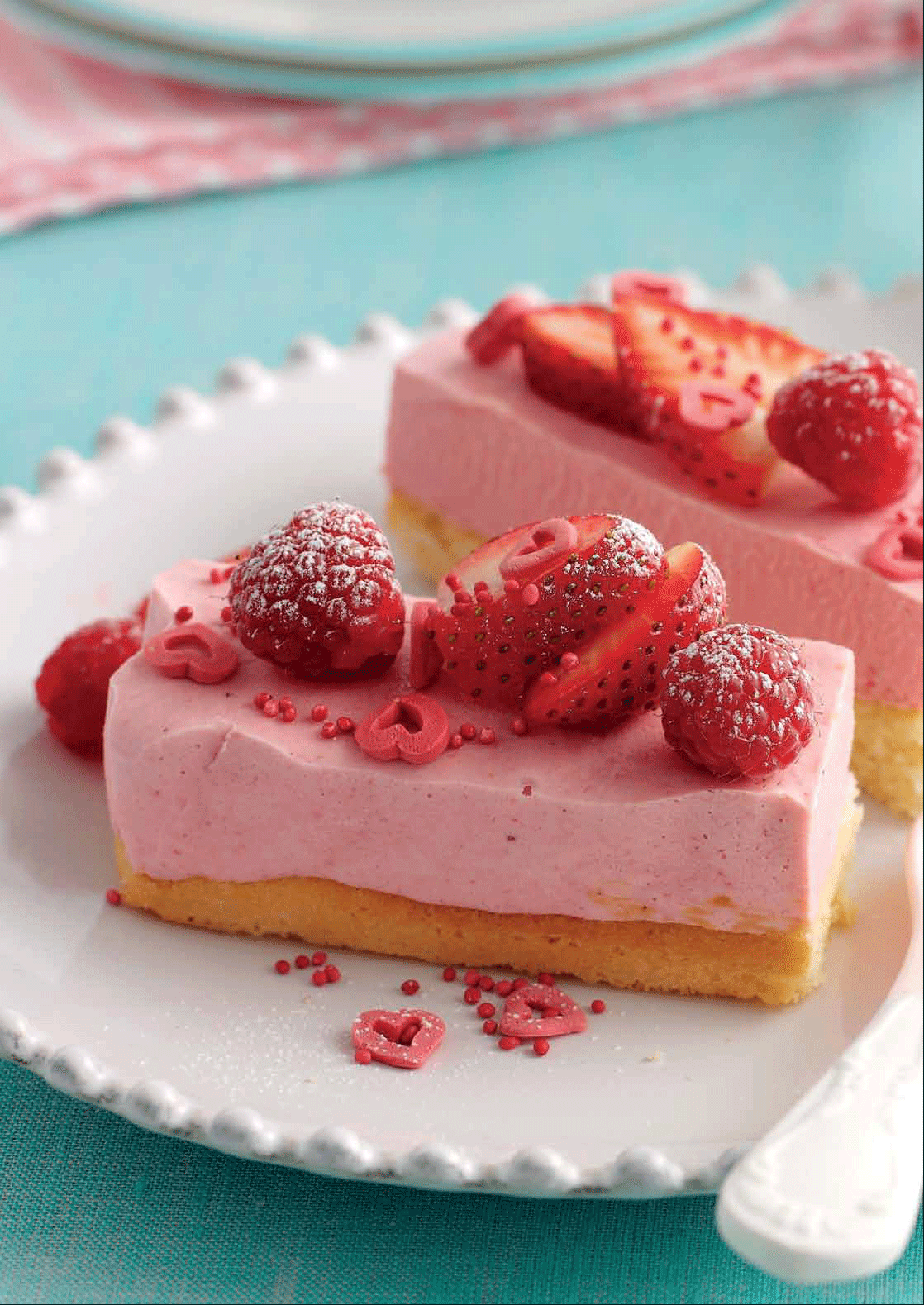 Easy Food Recipes and Cooking: Frozen Berry Slice