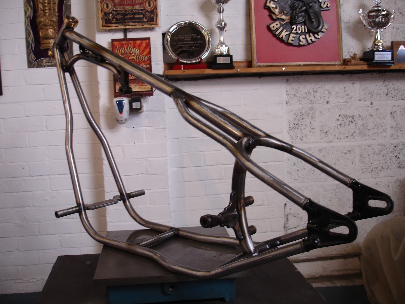 Destiny Cycles: Vic's Dyna Chop Frame