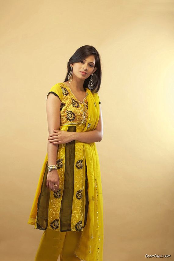 Dollar Chauhan: Hyderabadi Girl Varsha Reddy