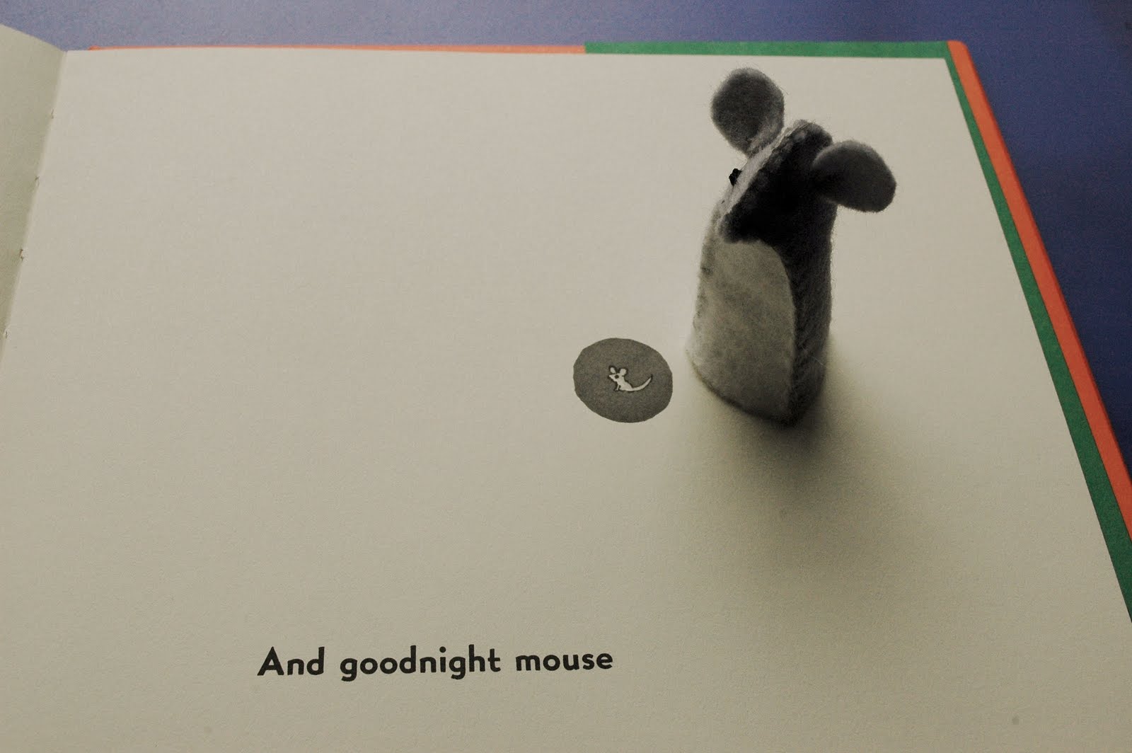 we bloom here: Goodnight little house, And goodnight mouse