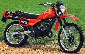 Suzuki TS 125 ER | Planet Motocycle