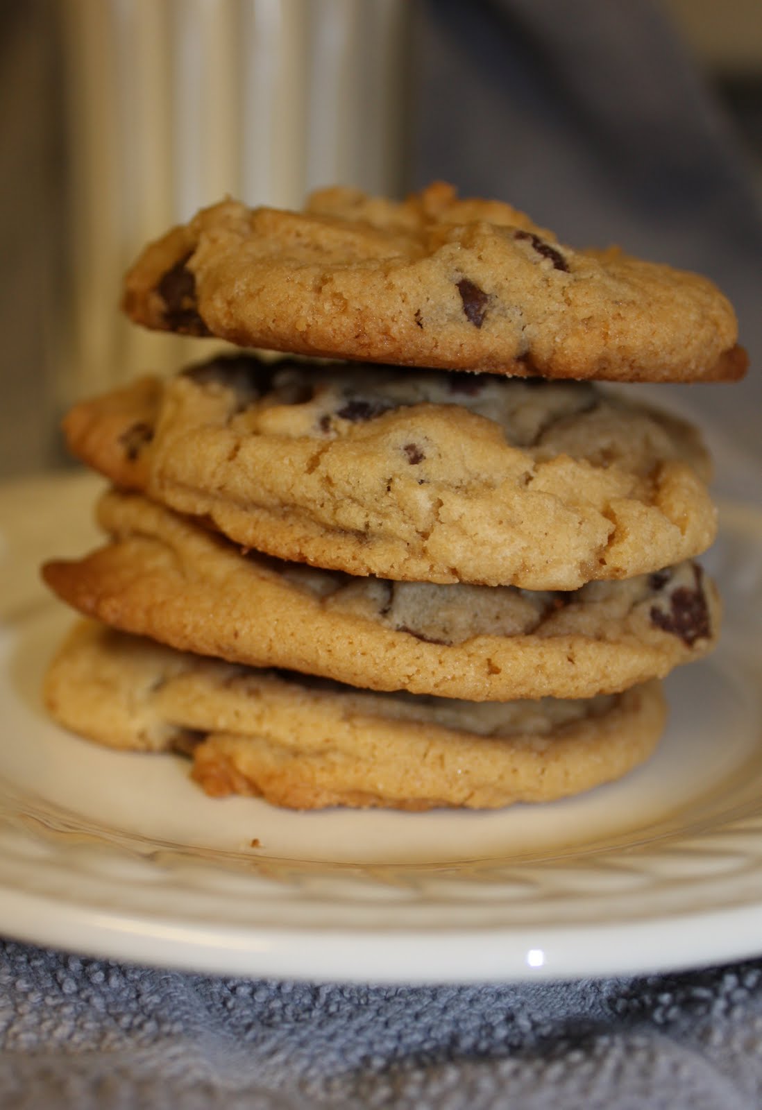 Kayla Cooks: Chocolate Chip Cookies