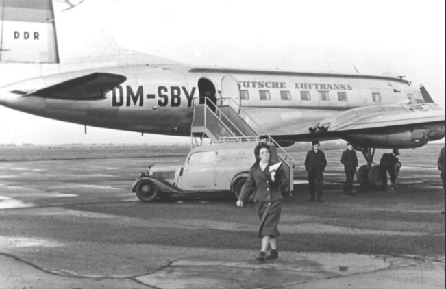 Cabin Crew Photos: Interflug Flight Attendants