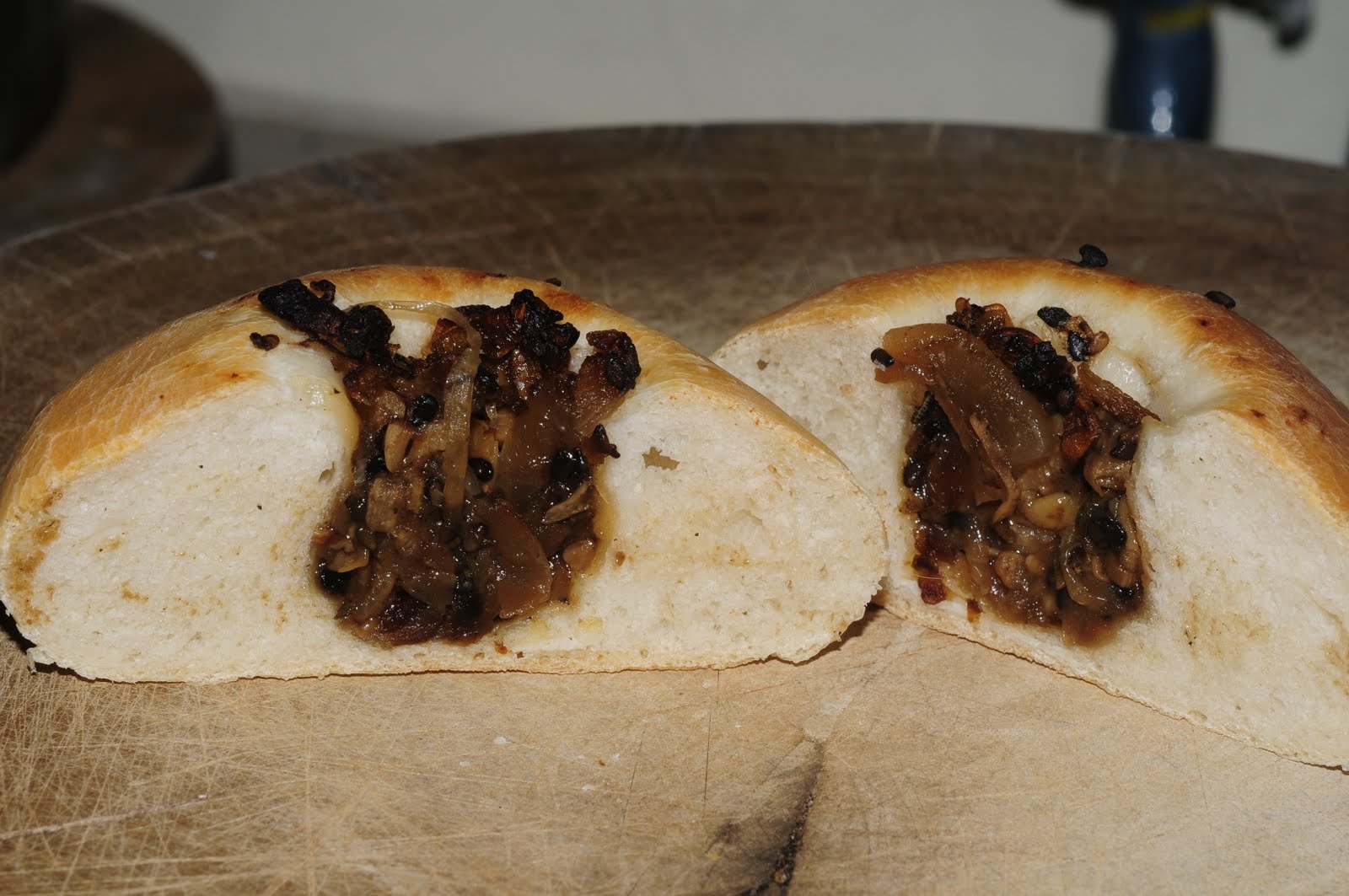 my discovery of Bread: BIALY with Onion Garlic