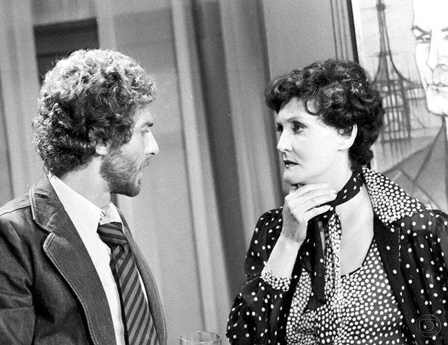 Astros em Revista: REINALDO GONZAGA - O GALÃ CANTOR