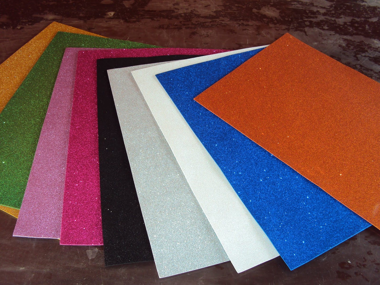 MANUALIDADES BERMUART