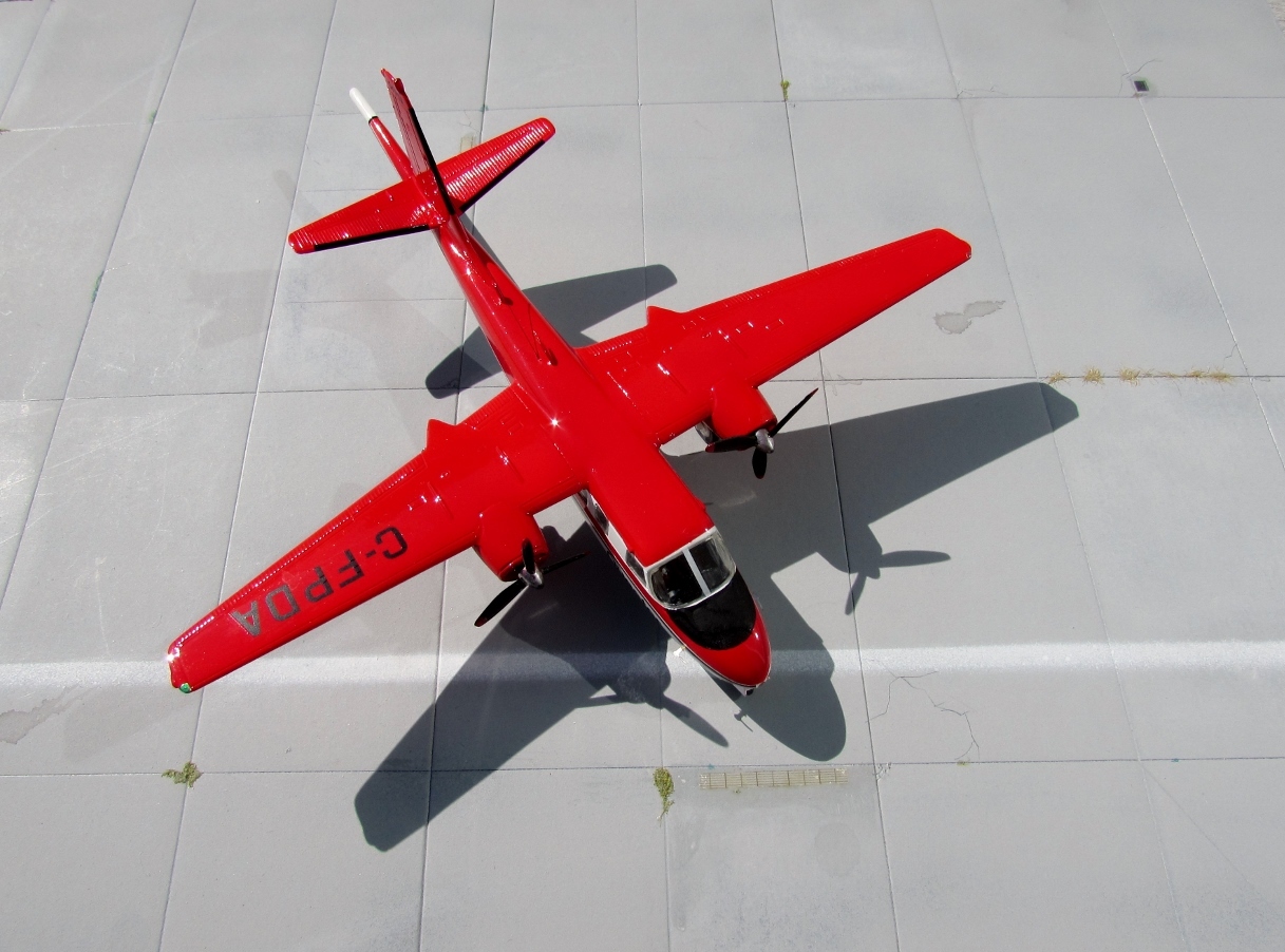 Aero commander 680, Comet 1/81 scale conversion completed - Ready for ...