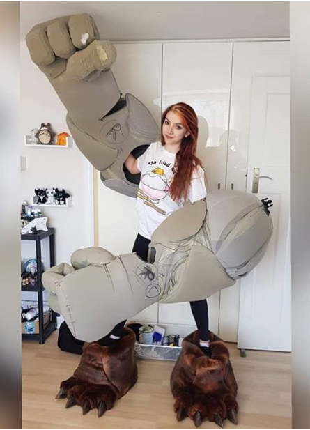 Calvin's Canadian Cave of Coolness: Little Jem Is A Cosplaying Genius