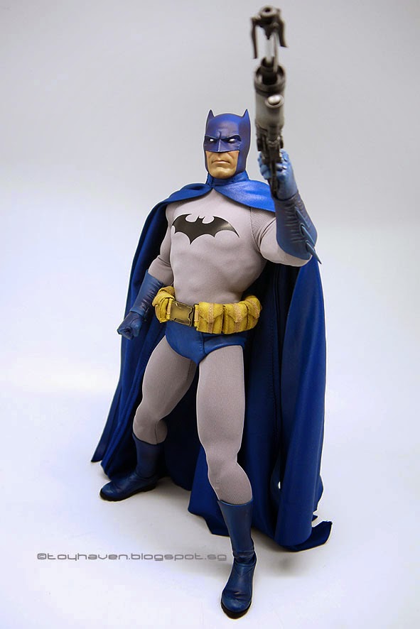 toyhaven: Review 1: Sideshow Collectibles DC Comics 1/6th scale Blue ...