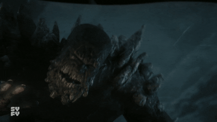 SNEAK PEEK : Syfy Blows Up "Krypton"