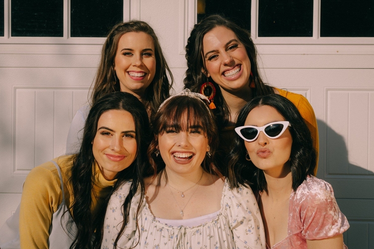 Cimorelli disseminam amor próprio em "I Am Enough" - Keeping Track