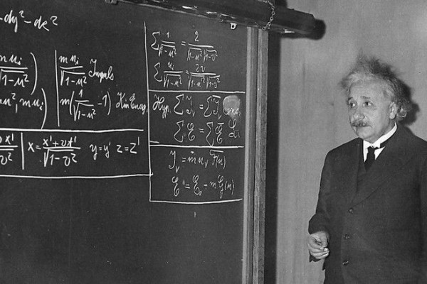 Biography Albert Einstein Invention Physical Scientists - Obvious Story