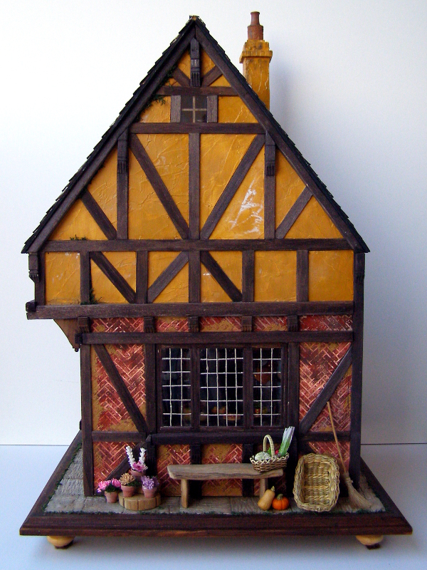 Pequeñeces: Casa Tudor. Parte I- Tudor house. Part I