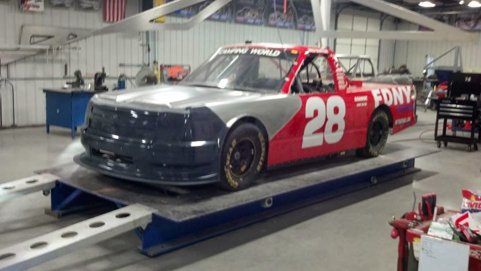 Lucky Dog: Check out this sneak peek of the 2014 Chevy Silverado NASCAR ...