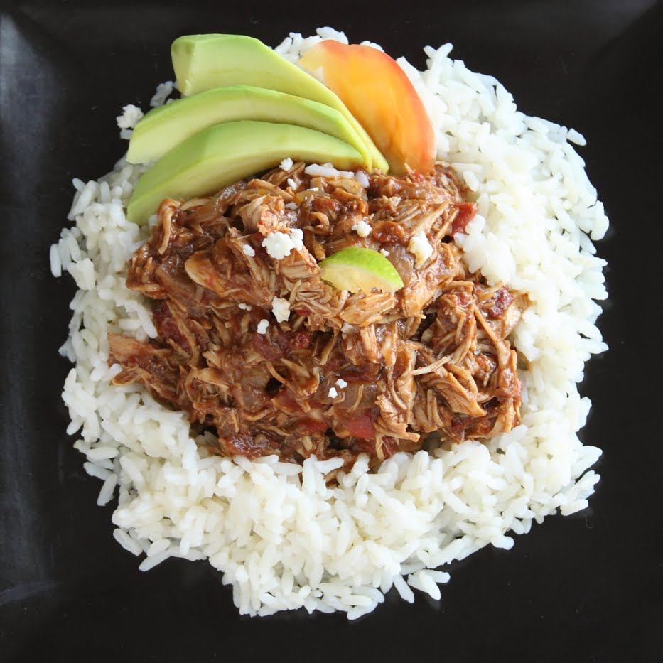 ShowFood Chef: Slow Cooker Pulled Chicken Cherry Molé, Olé!