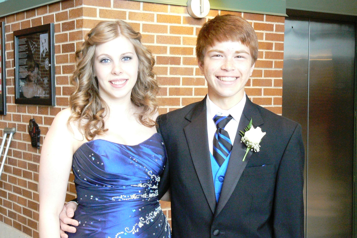 Half-Past Kissin' Time: Sundays in My City: Glitz Edition