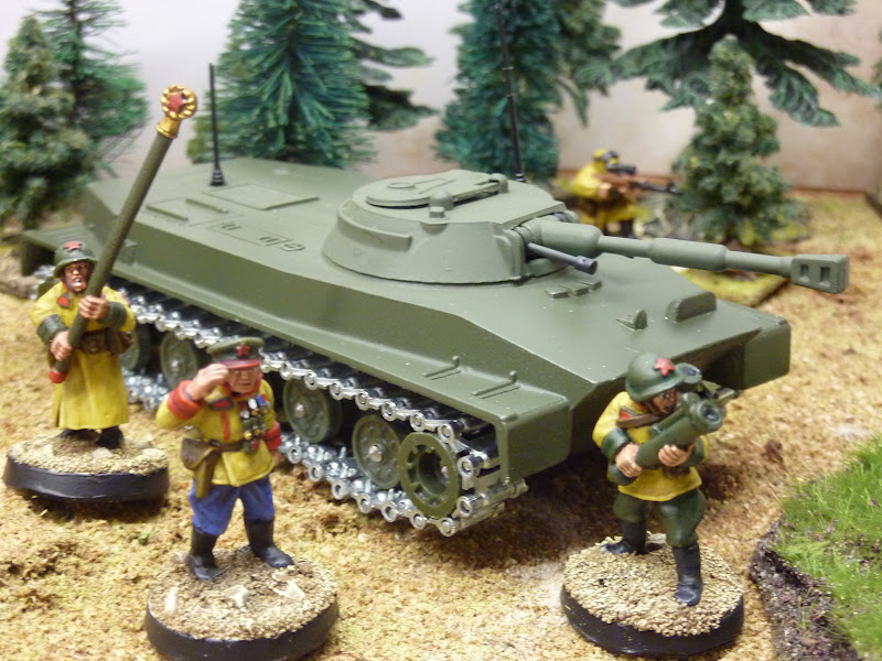 LES FIGS DE SYL.: Véhicule blindé pour les Néo-Bolchéviques