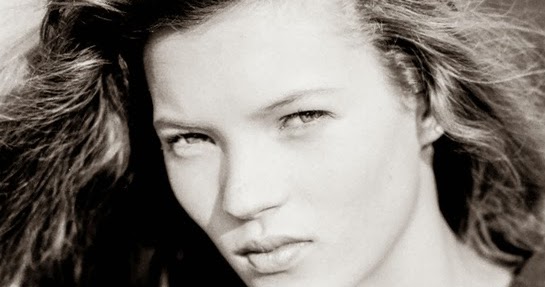 Smartologie: Kate Moss' First Ever Photo Shoot Presented in London