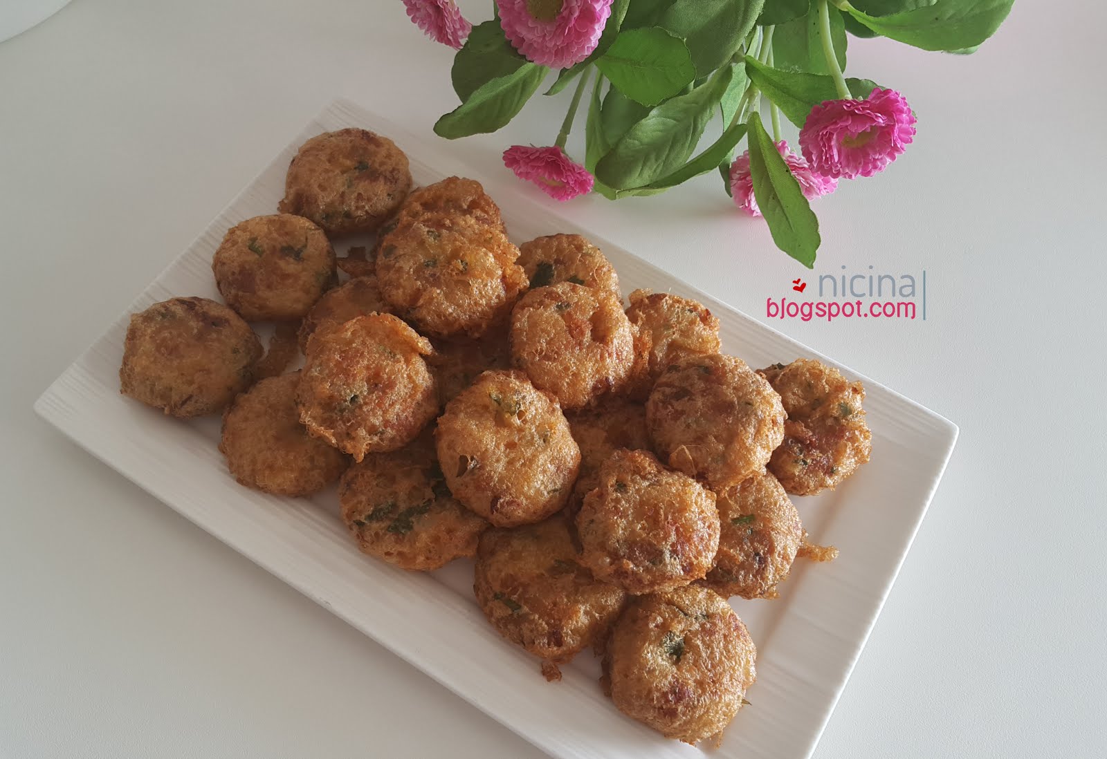 Begedil Ayam Licious - nicina