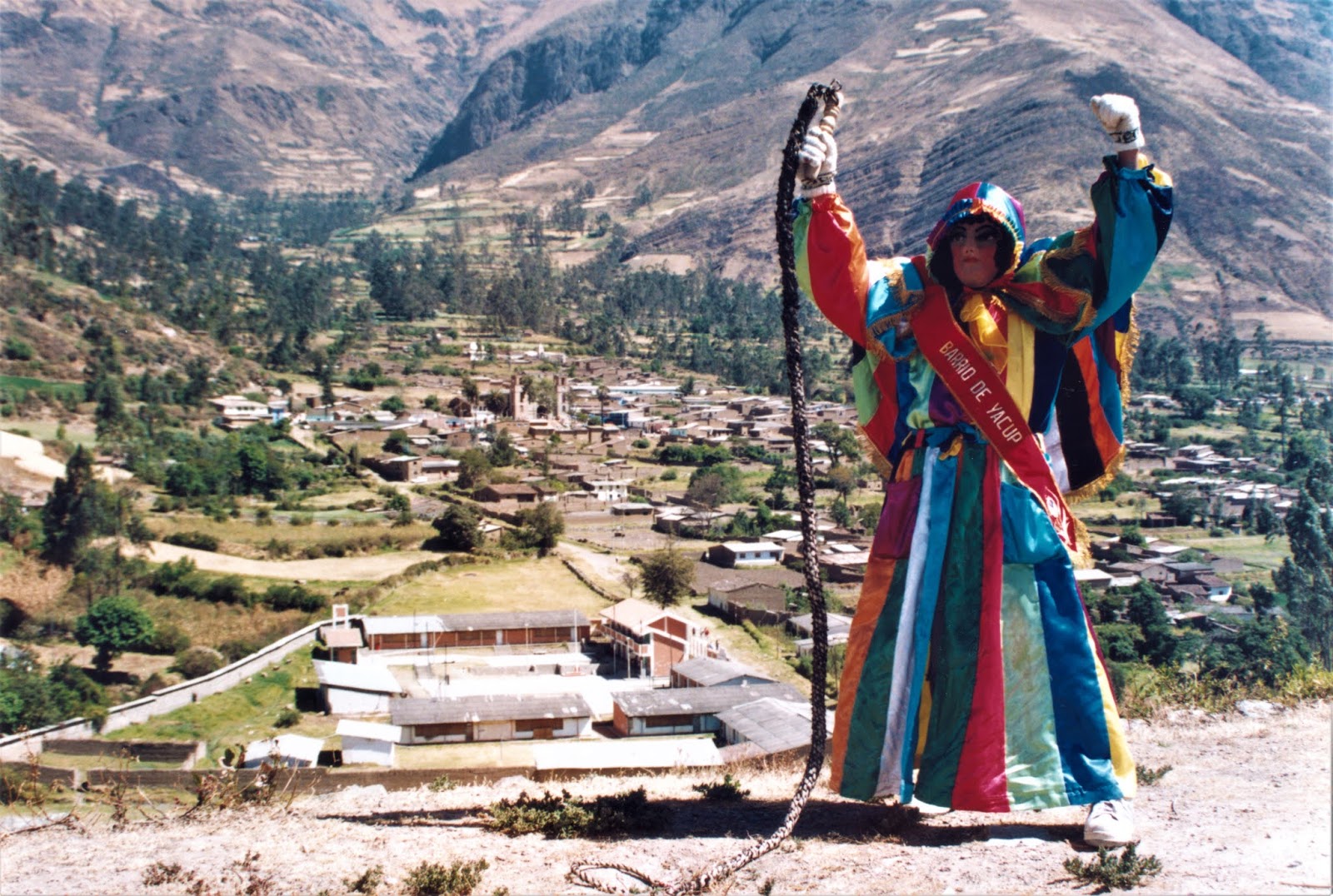 Inés y Paullu en la Historia de los HUAYLAS