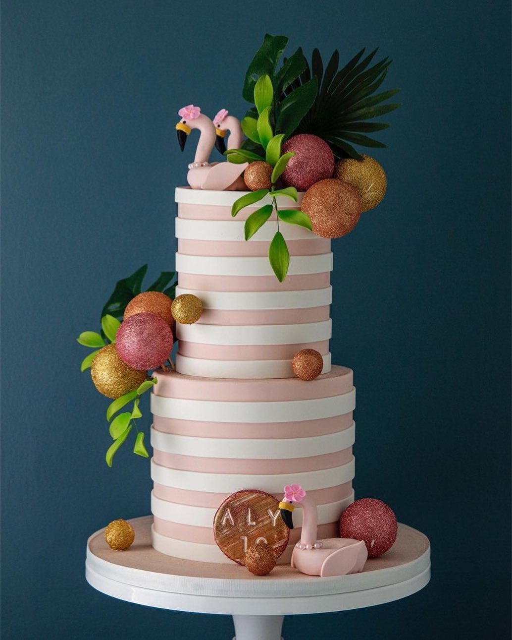 19 Insanely beautiful cakes to inspire you | Melody Jacob
