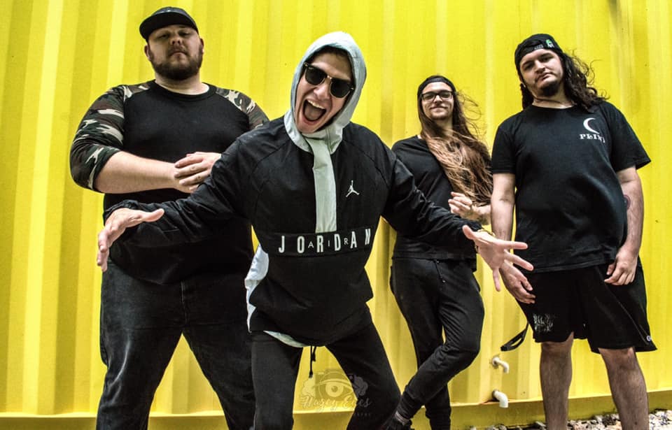 HUNT THE DINOSAUR - Drop New Video "Couchlock"