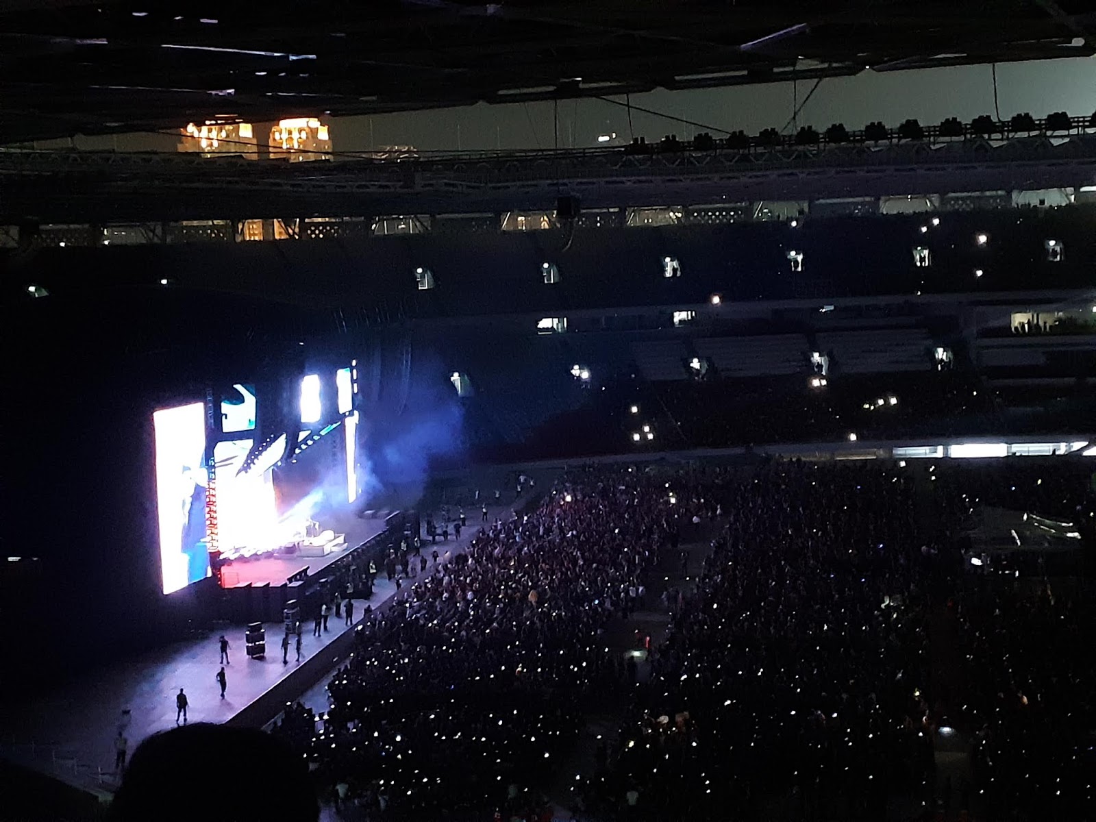 PRODUCT'S REVIEW: Nonton Konser Ed Sheeran Cuma 200ribu