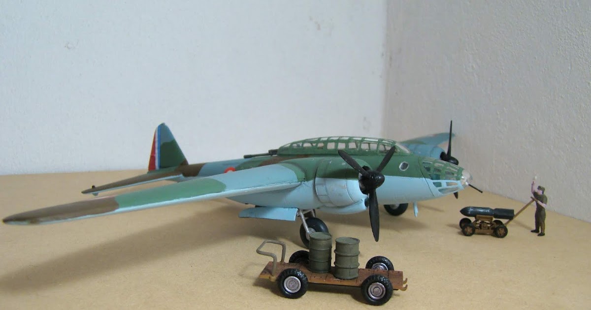 Pequeño Museo de Aviones: Amiot 351 y 354