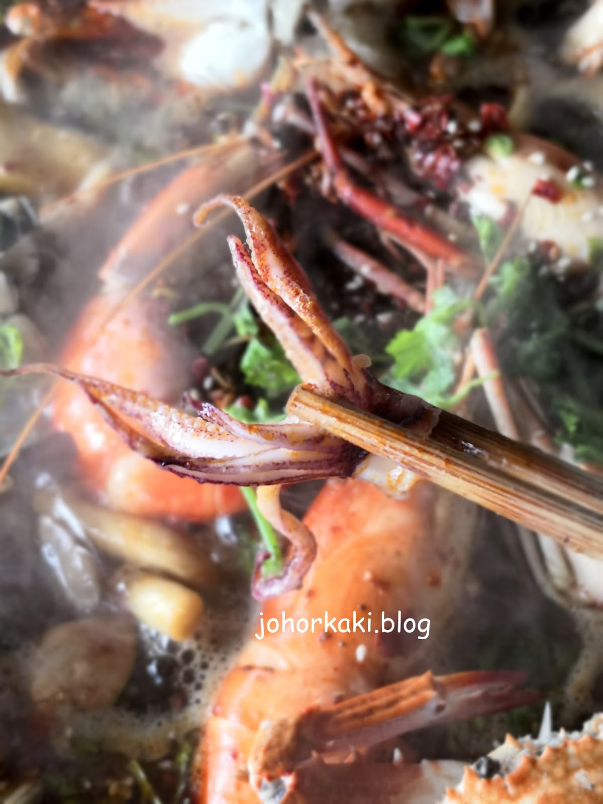 Fat Fish 肥鱼 in Taman Melodies Johor Bahru |Tony Johor Kaki Travels for ...