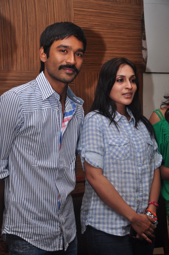 3 Moonu Movie Press Meet Stills ~ Movie Master Effect