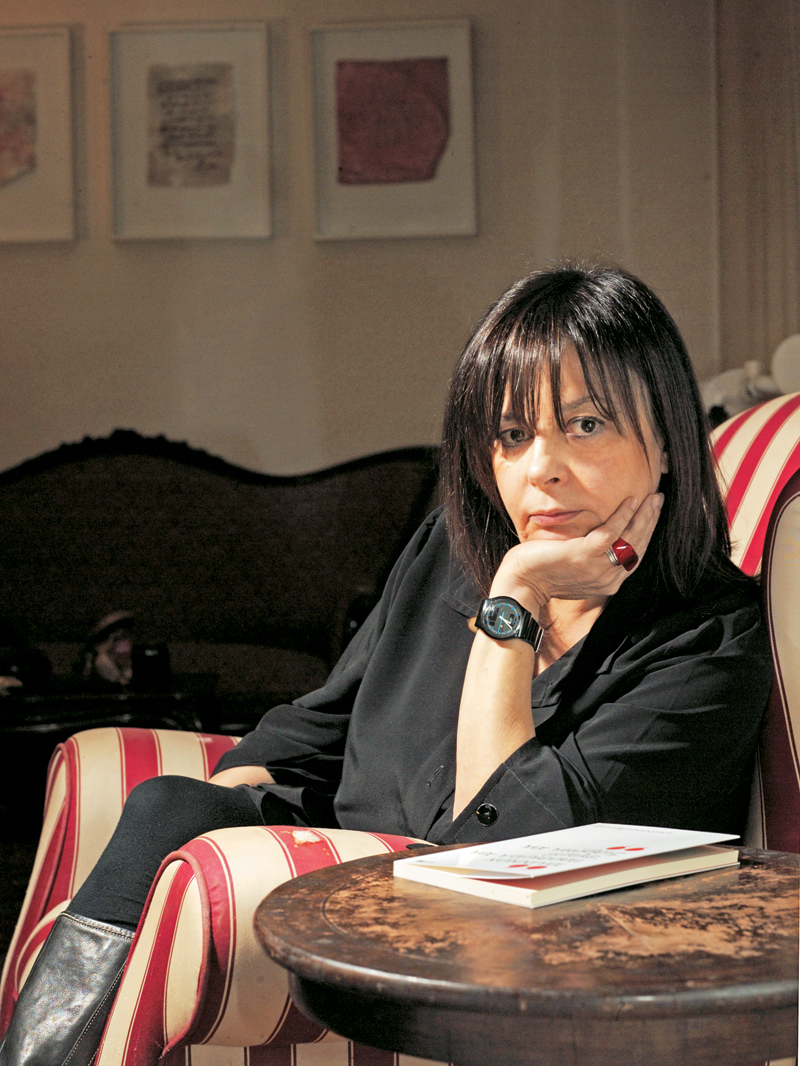 Interviewing... Writing: ΕΡΣΗ ΣΩΤΗΡΟΠΟΥΛΟΥ: "ΚΑΙ Η ΠΙΟ ΣΥΝΗΘΙΣΜΕΝΗ ΖΩΗ ...