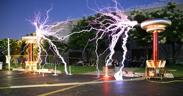 Tesla Energy Generator - How Tesla's Work Led To The Modern 7 Kilowatt ...