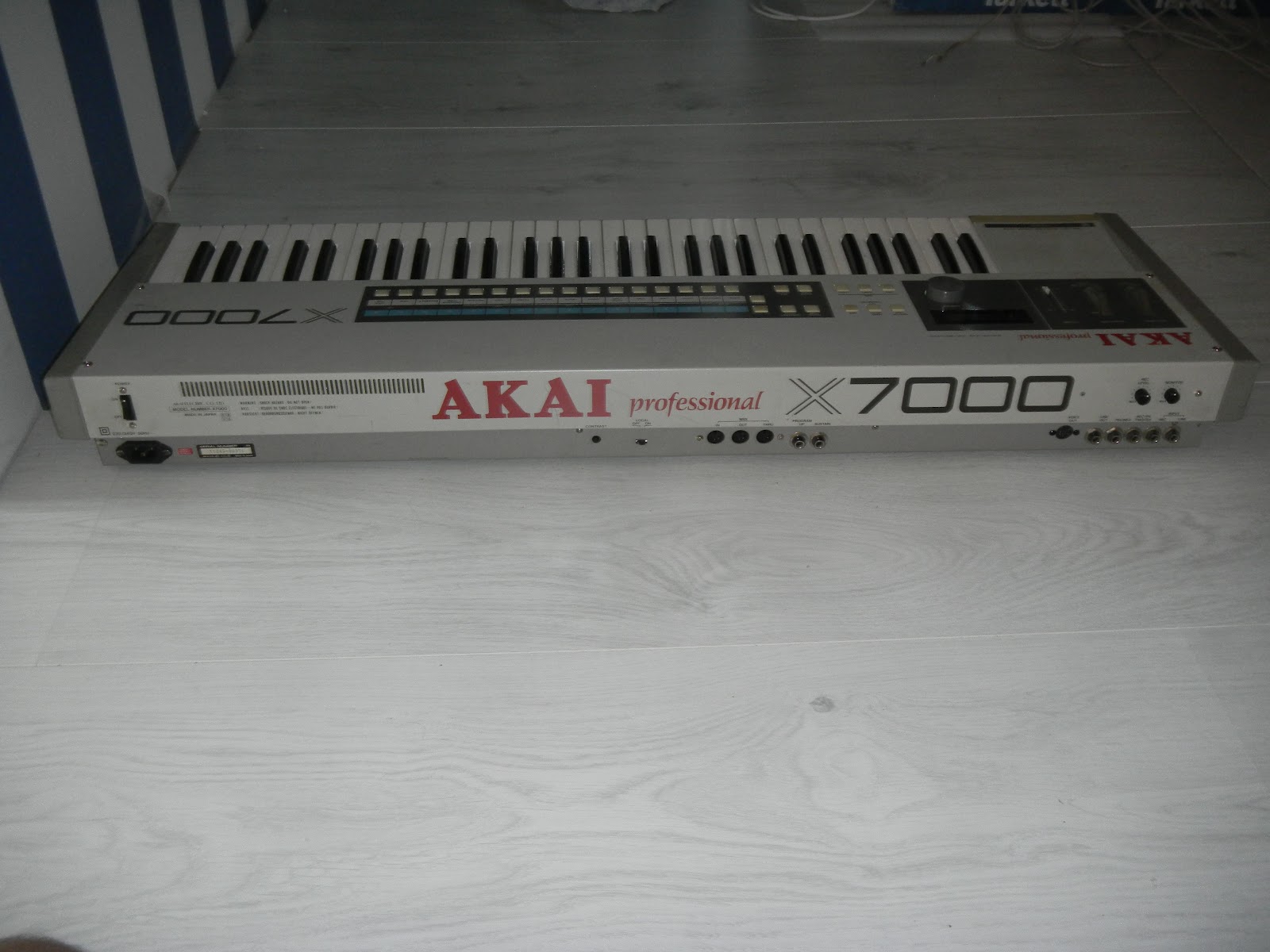 Infrequent Sound [sex.tex] technology: Akai X7000 sampling keyboard