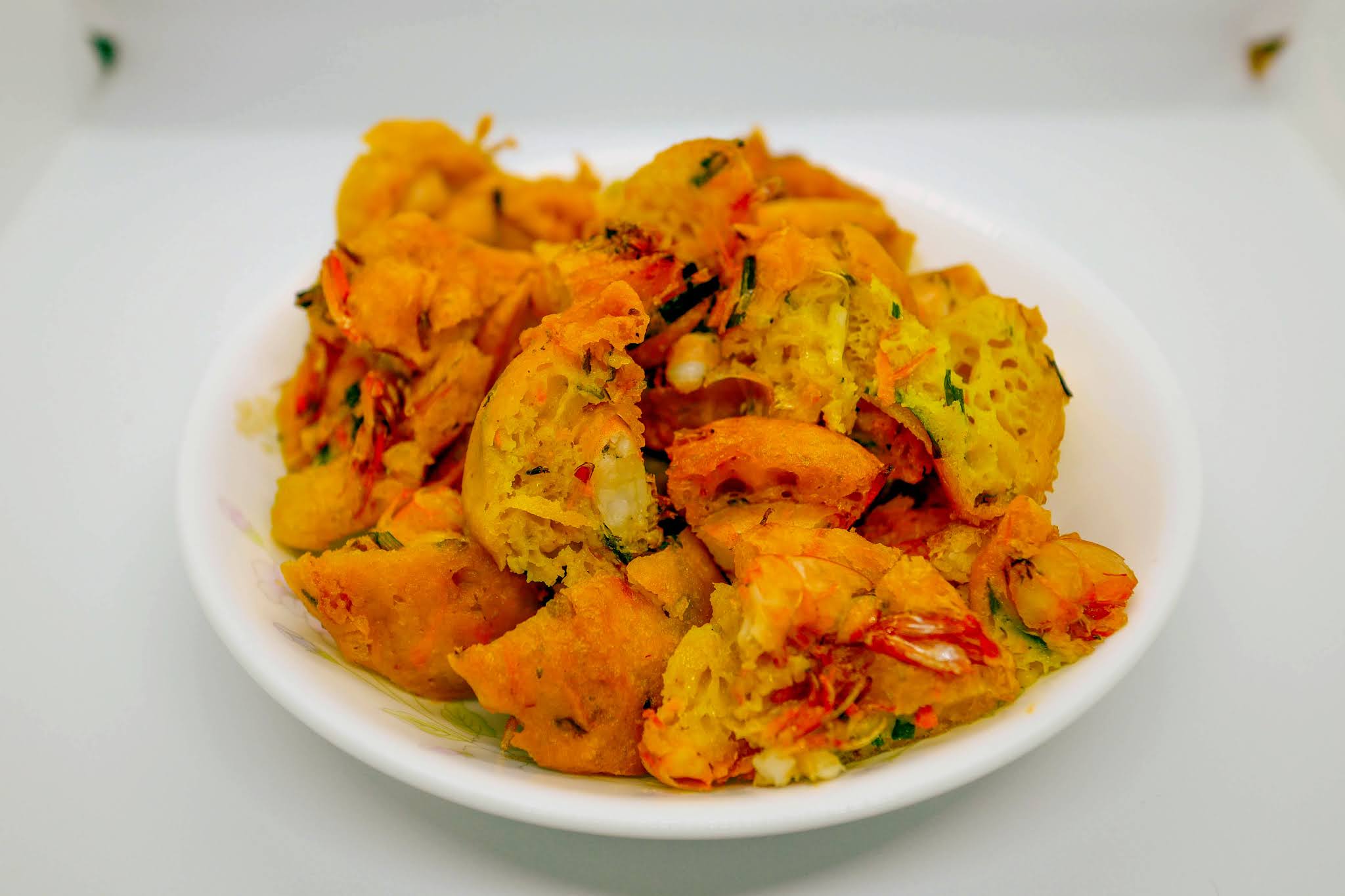 Eat Drink KL | Cucur Udang Gendut & Sambal Bilis Co