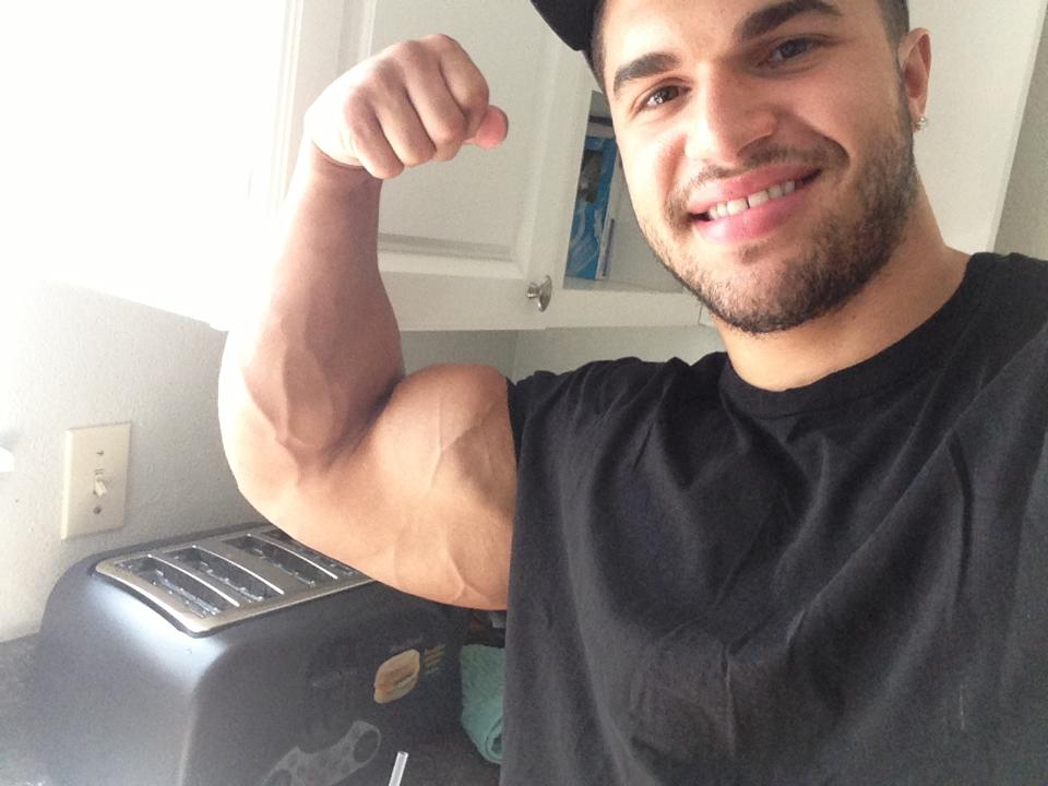 RACIEL: RACIEL CASTRO 'LOOKING HUGE' COMBINES MIGHT, MAJESTY AND POWER