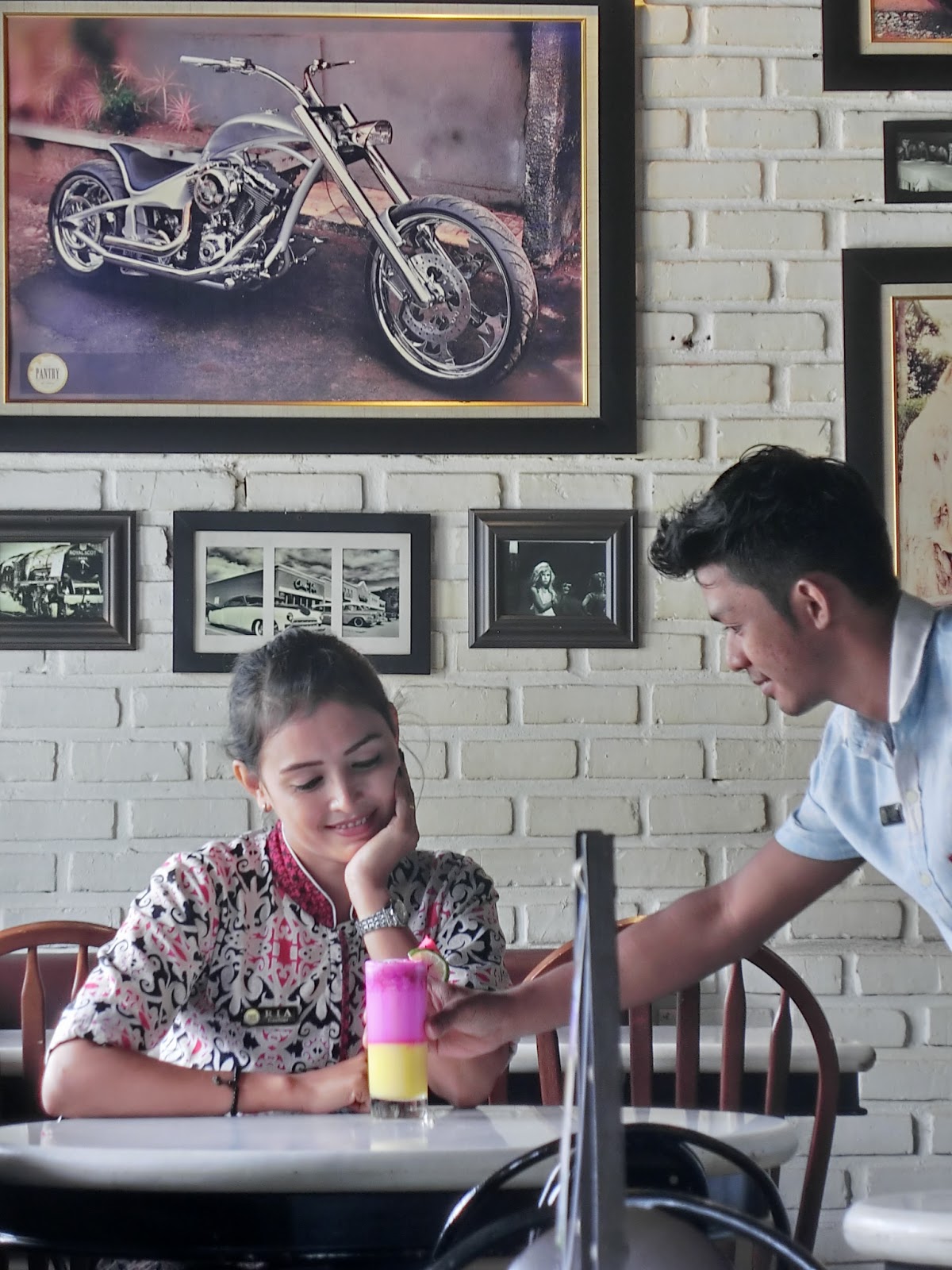 Cara Menjadi Waiter/s Yang Baik Dalam Pelayanan - LOKER RIAU