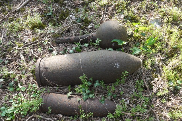 WW1 and WW2 Defences - Suffolk and beyond: Somme Trip 2012 - Unexploded ...