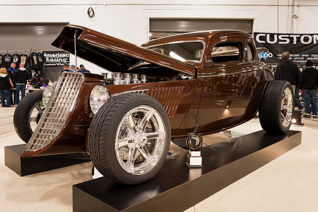 Bubba's Garage: Monkeying around at the NorthEast Rod and Custom Car Show