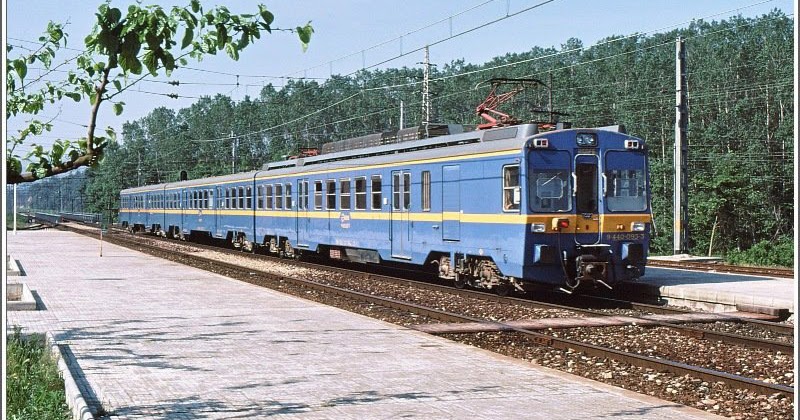 Rails sense fronteres: Unitats de tren, sèrie 440 de Renfe.