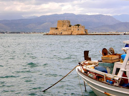 ΙΕΡΟΣ ΝΑΟΣ ΕΥΑΓΓΕΛΙΣΤΡΙΑΣ ΝΑΥΠΛΙΟΥ: ΕΠΙΤΑΦΙΟΣ ΙΕΡΟΥ ΝΑΟΥ ΕΥΑΓΓΕΛΙΣΤΡΙΑΣ