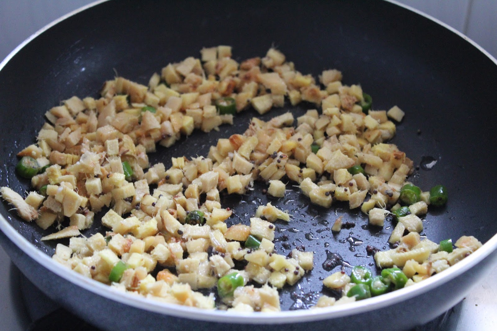 GINGER PICKLE / INCHI PULI URUGAI / GINGER THOKKU