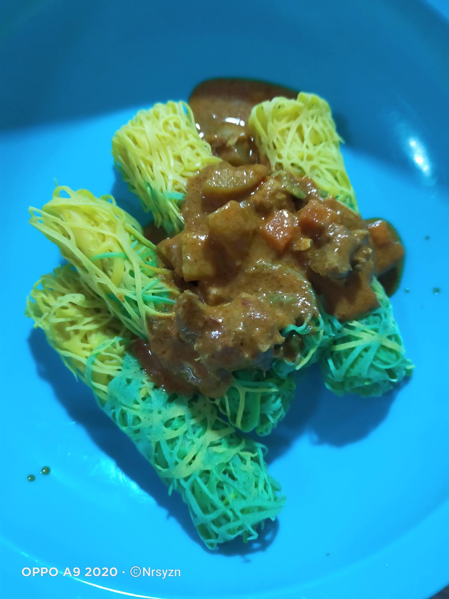 Roti Jala Kari Ayam