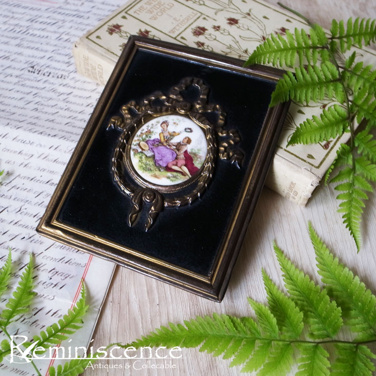 Reminiscence Antiques&Collectable: 雅な宮廷画をミニアチュールで愉しむ / Antique ...