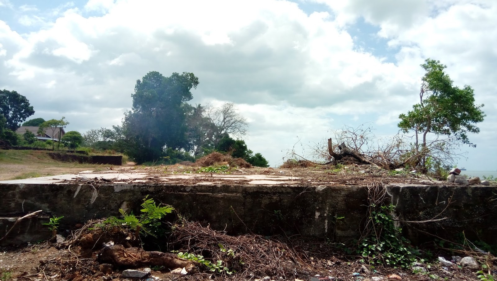 Restoran Terapung & Fort Supai, Kuala Linggi, Melaka