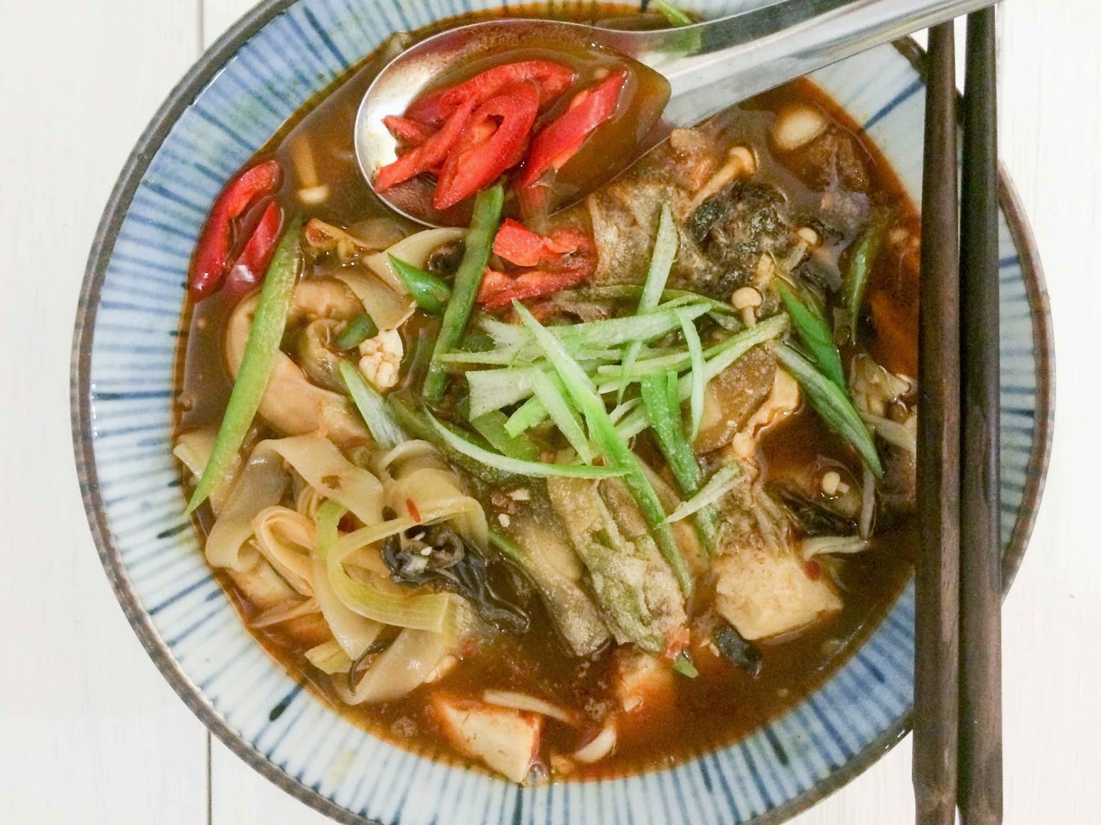 Hollow Legs: Hunanese Hot & Sour Soup