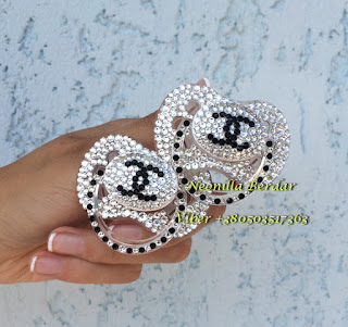 Инкрустация кристаллами Сваровски: Pacifier made with Swarovski Crystal ...