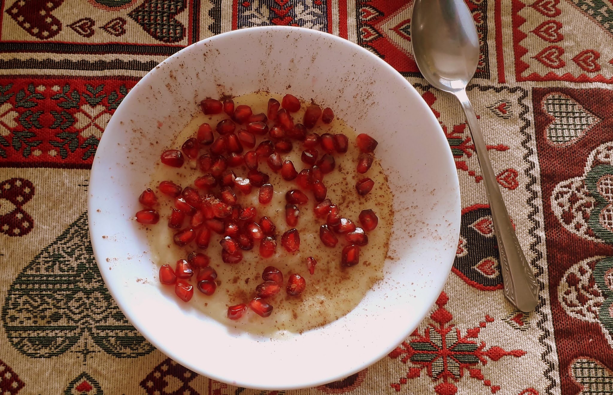 Bago de Romã: Papas de Millet com Pêra e Romã